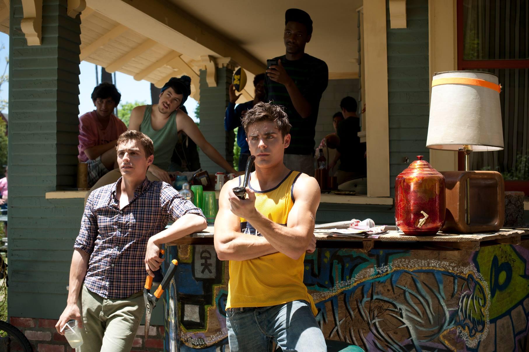 NEIGHBORS Movie Trailer, Images NEIGHBORS Movie Trailer, Images
