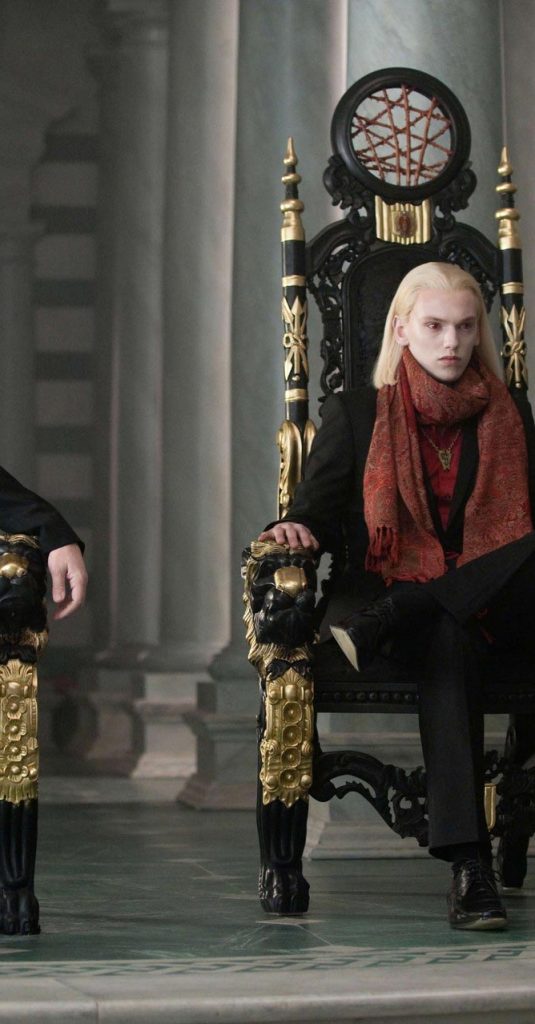 More Hi-Res "New Moon" Photos: Dakota Fanning, Cameron Bright, Michael ...