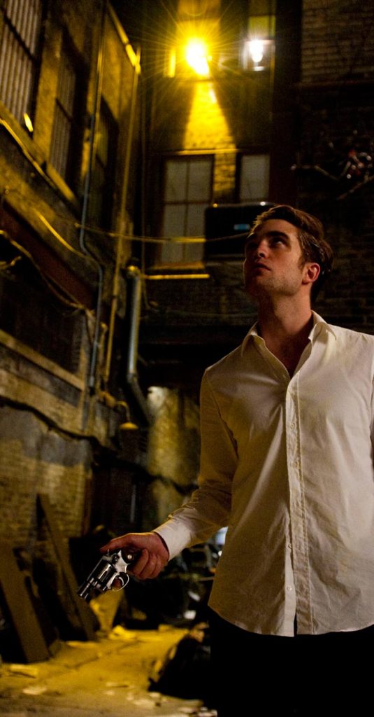COSMOPOLIS Images (+2)