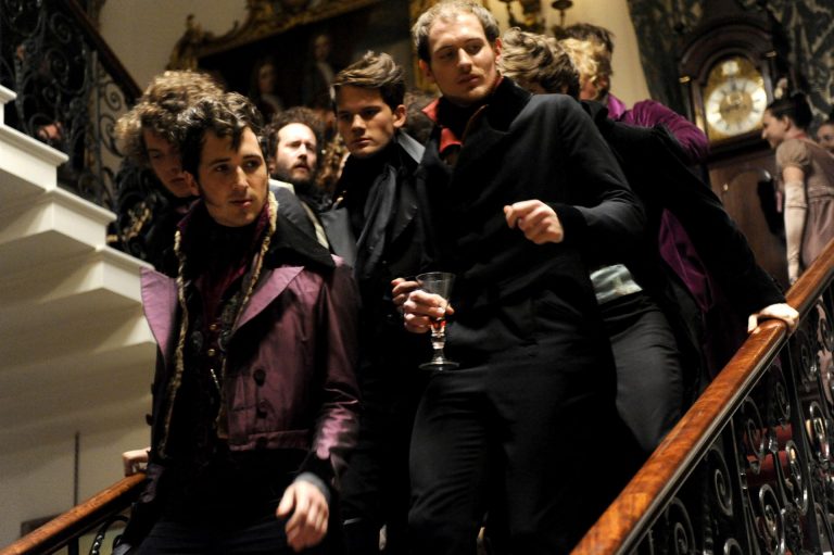 GREAT EXPECTATIONS Poster and Photos (+47)