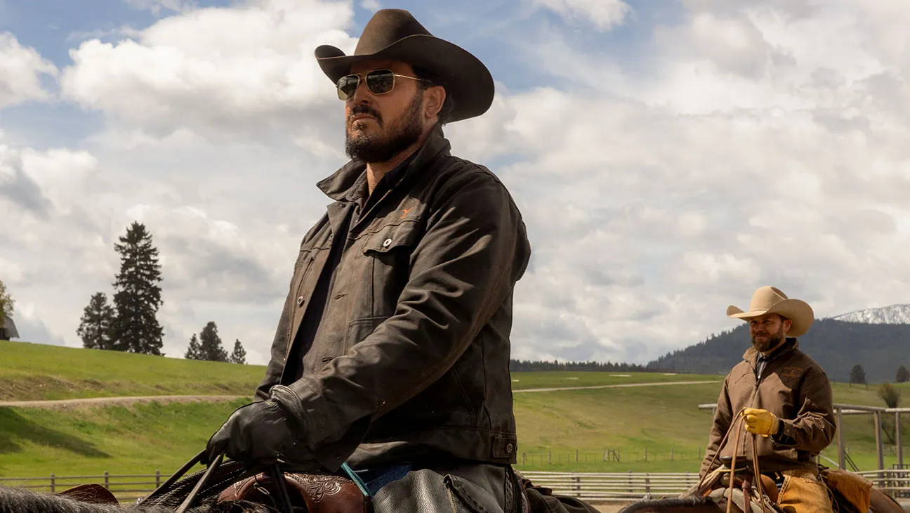 'Yellowstone' Spinoff: Familiar Faces Return as Taylor Sheridan Helms ...