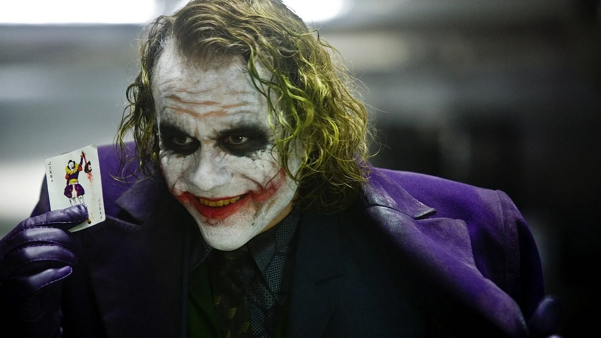 Eighteen Years After Heath Ledger's Death, The Dark Knight Still ...