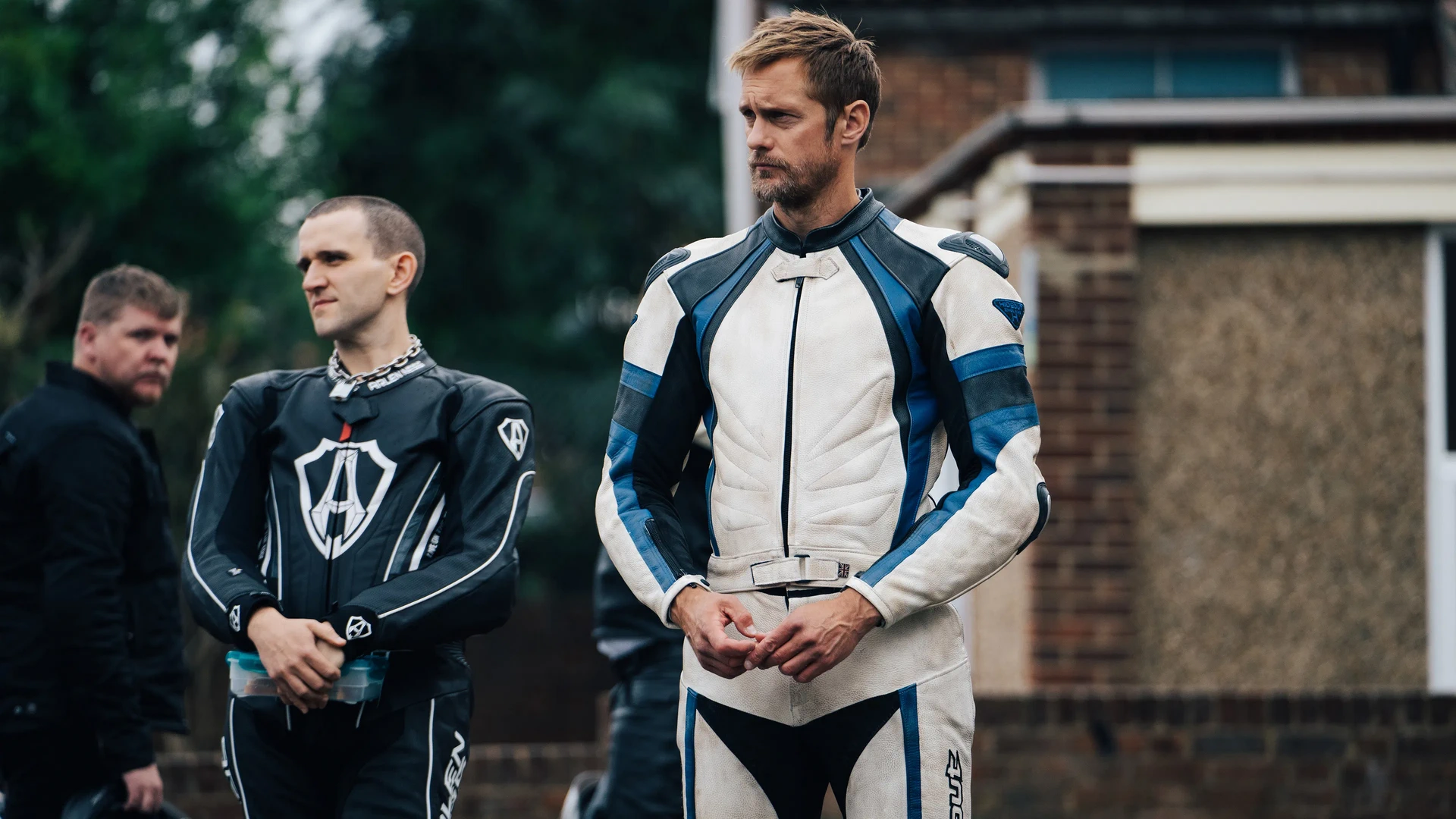Pillion Trailer: Melling & Skarsgård A24 Romance - FilmoFilia