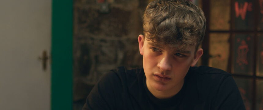 Dept. Q Star Aaron McVeigh Lands Lead Role in British Gang Thriller ...